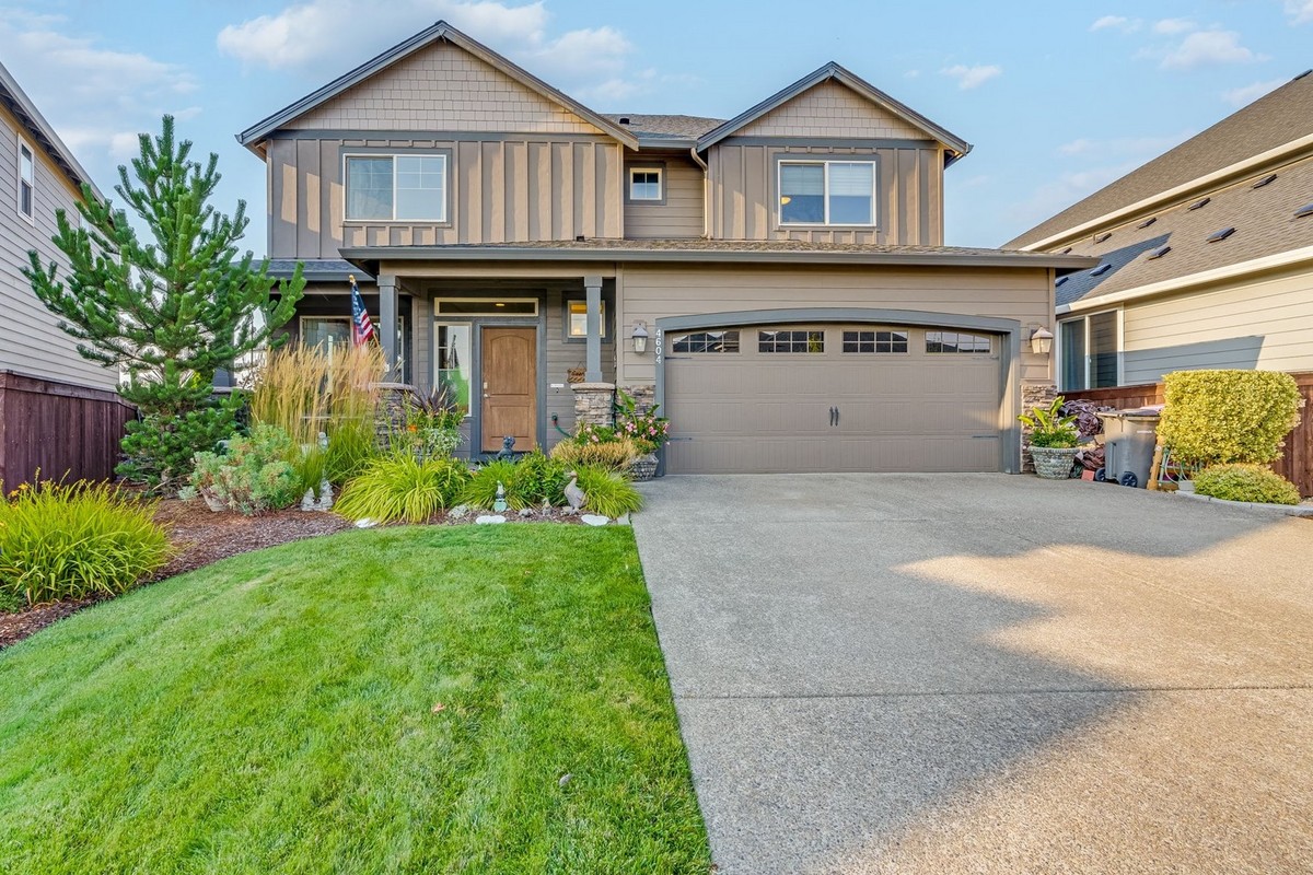 Deborah Blom_4604 S 16th Dr _VT