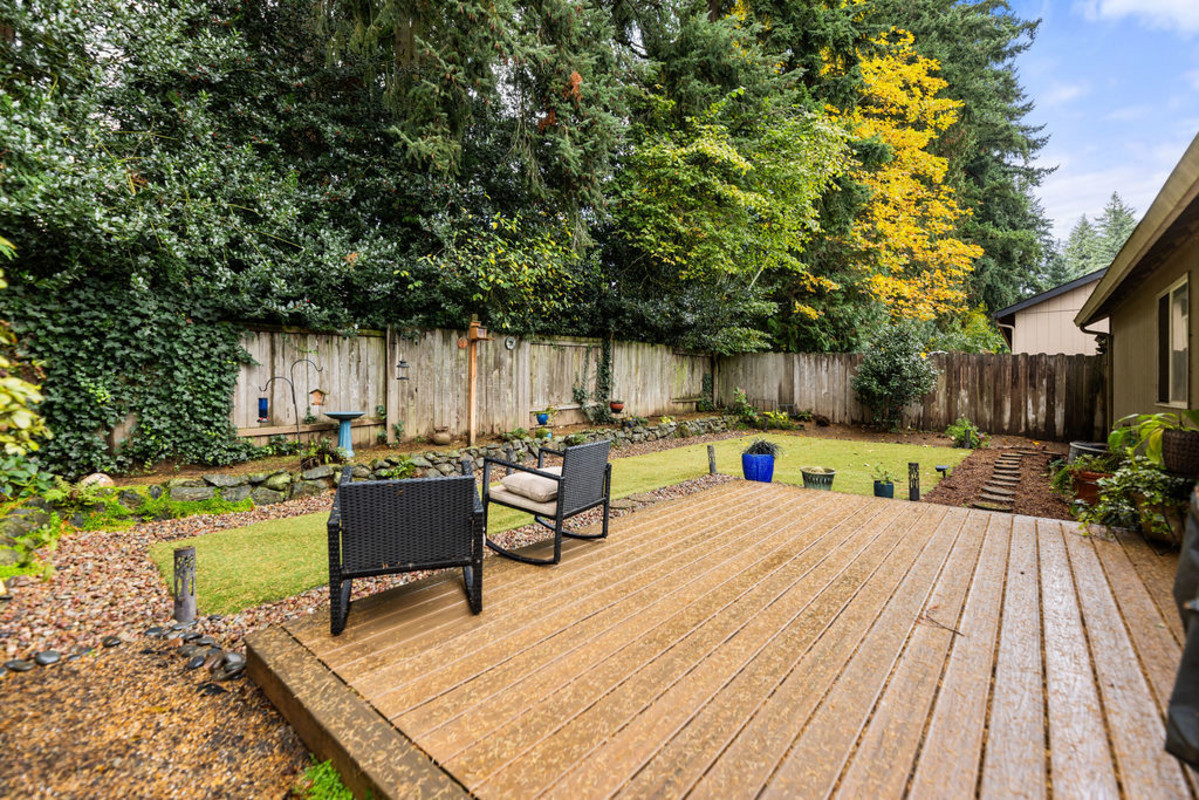 Deborah Blom - 8525 NE 14th Ln - Virtual Tour